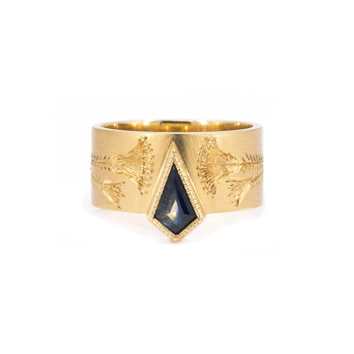 Ruby Mardi | Deo Volente Ring in 14k Gold with Kite-Cut Blue Sapphire